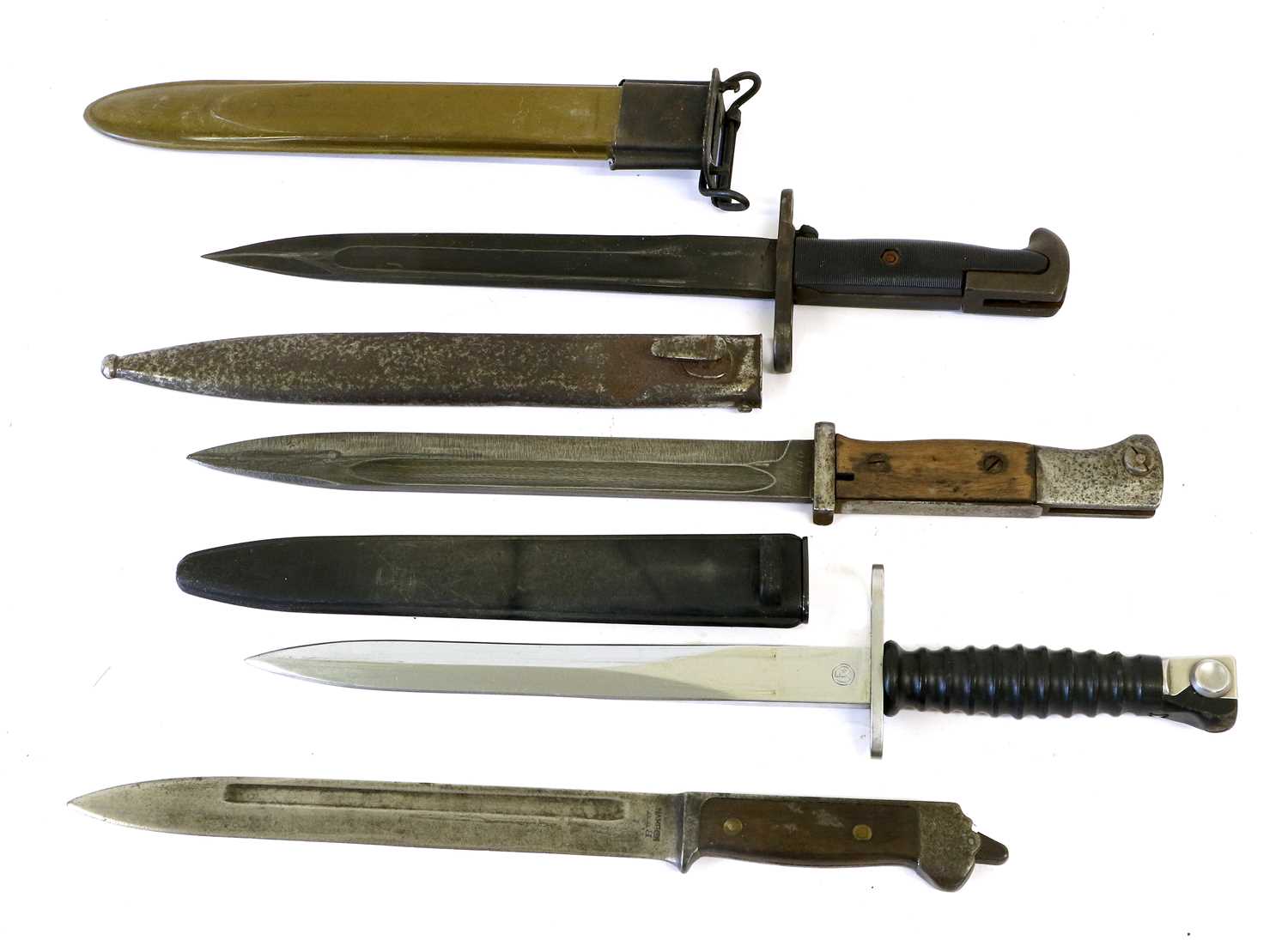 Lot 185 - A U.S. Garand M1 Bayonet, one side of the