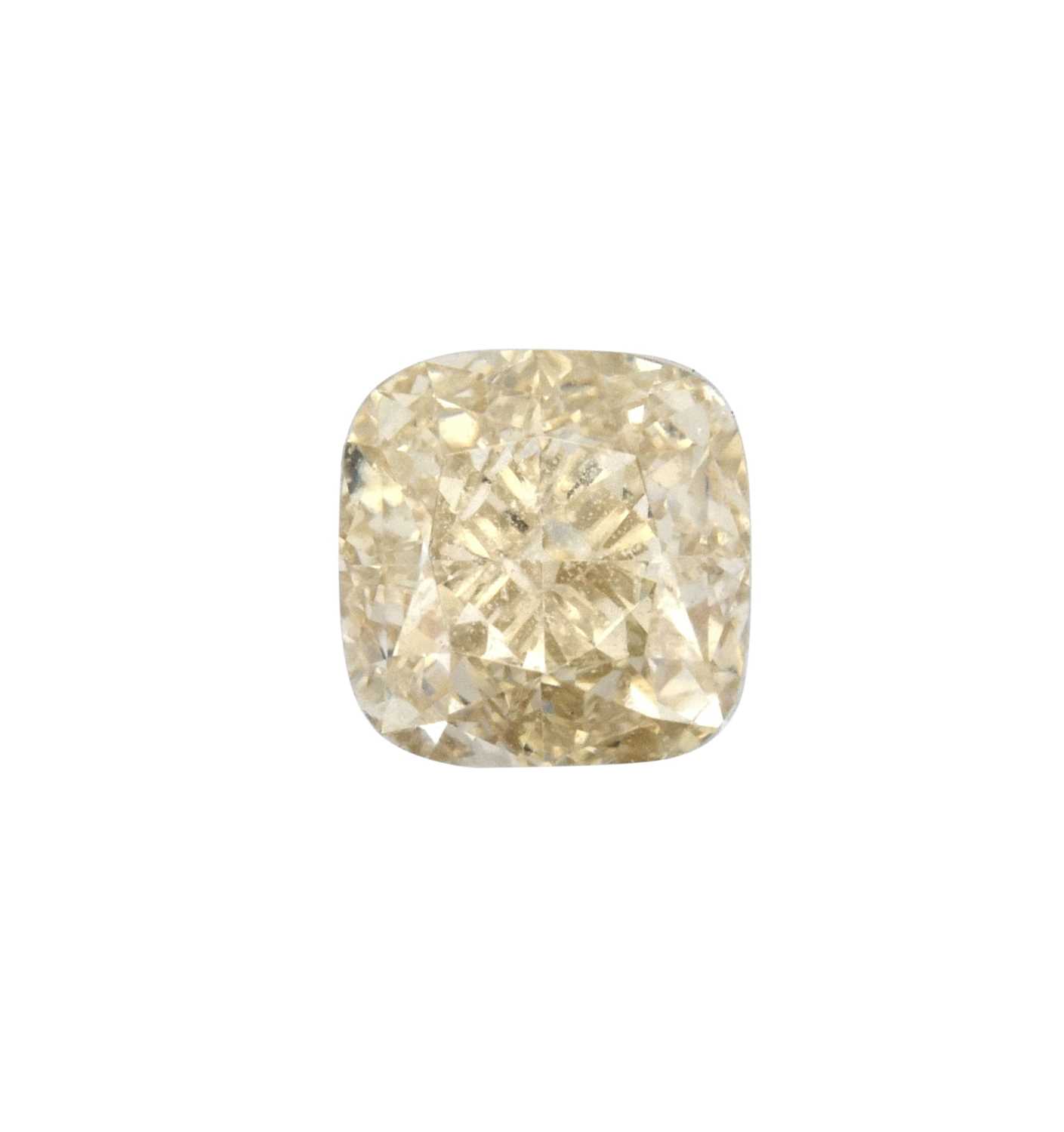 Lot 2293 - A Loose Square Cushion Modified Brilliant