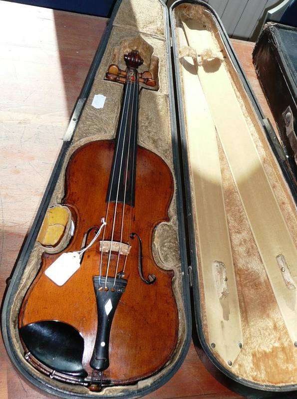 Lot 205 - An 18th Century German Violin, labelled